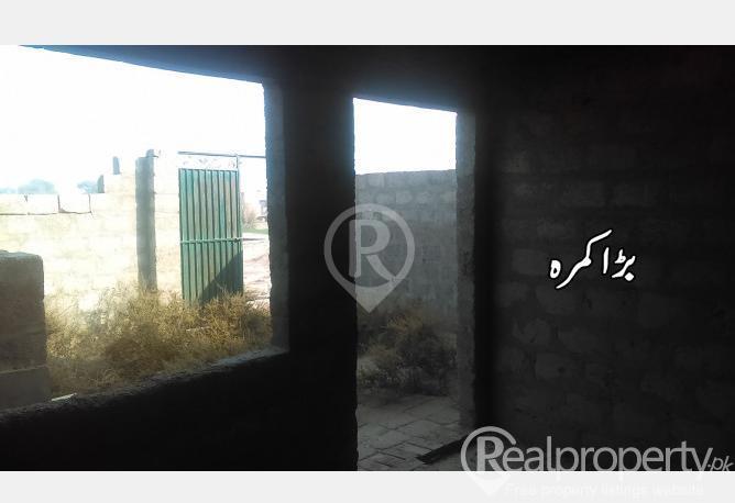 Southern bypass, multan - 10 marla house for sale - pkr 25.00 lac