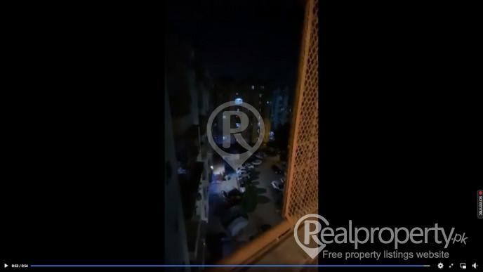 Gulshan-e-Iqbal, karachi - 99 square yards flat for rent - pkr 28,000.00